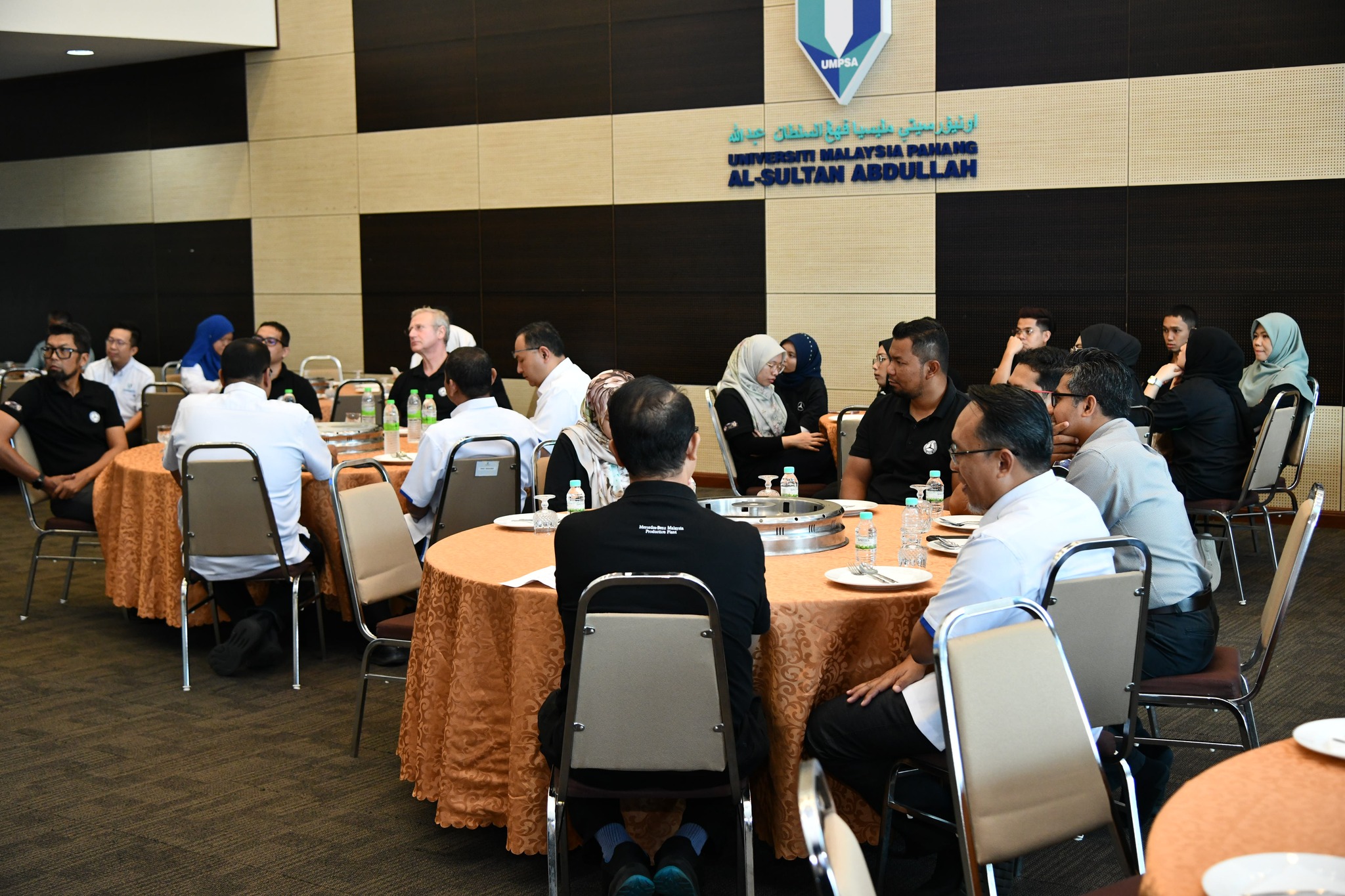 AEC - Engine Handover Ceremony between Mercedes-Benz and UMPSA (AEC)