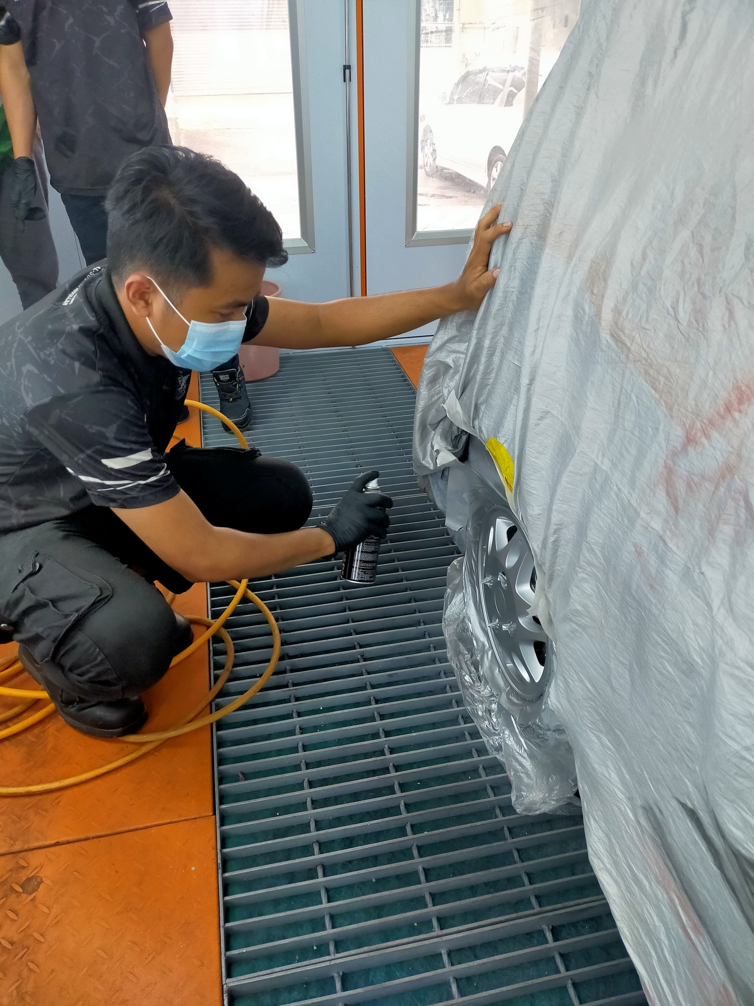AEC - Headlamp Restoration & Sport Rim Repainting Training