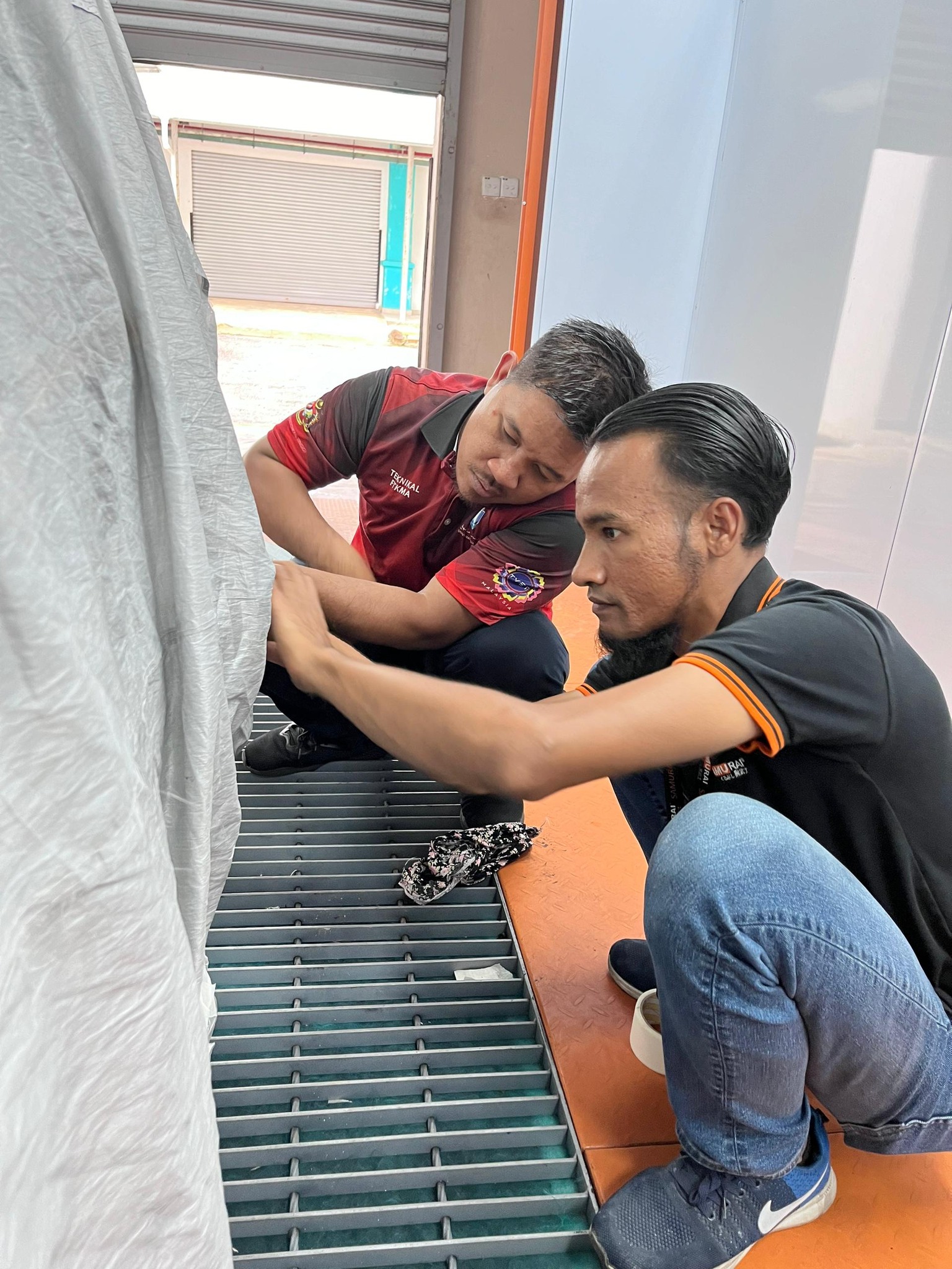 AEC - Headlamp Restoration & Sport Rim Repainting Training